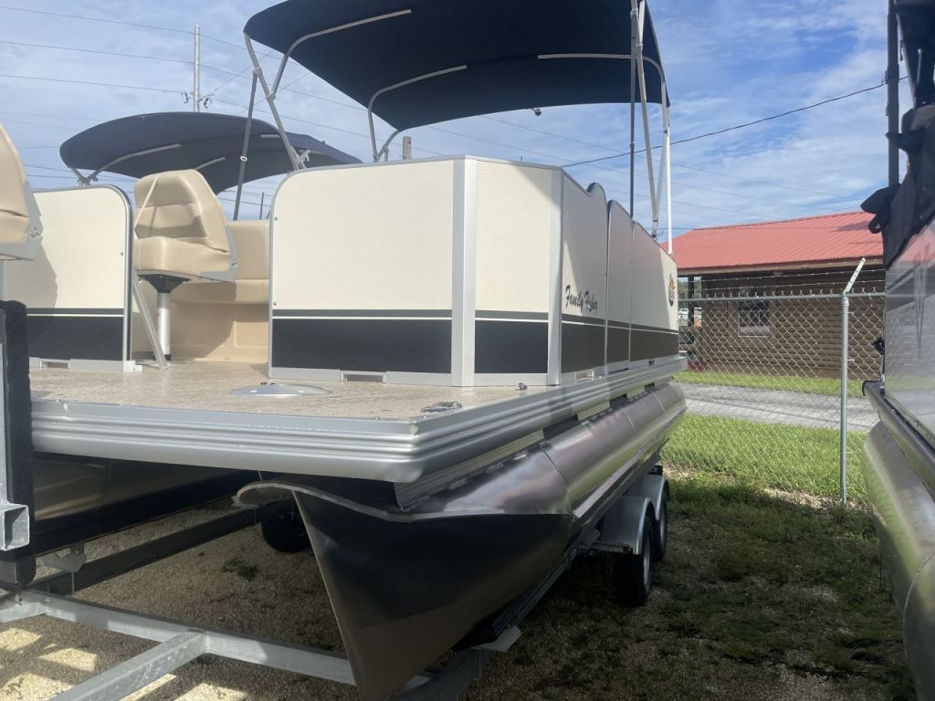 2023 Fiesta 18' Family Fisher