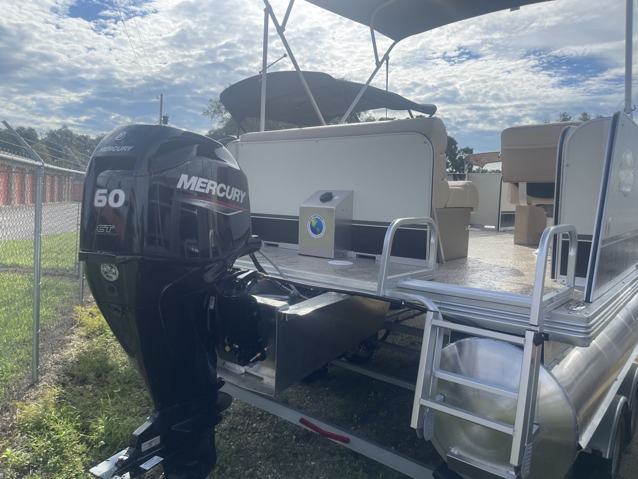 2023 Fiesta 18' Family Fisher